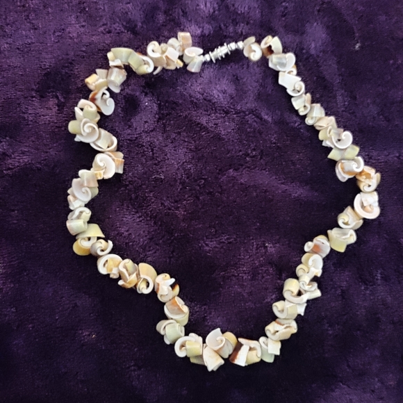 Vintage | Jewelry | Vintage Cut Shell Necklace | Poshmark